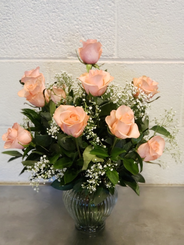 Dozen Roses :: The Flower Shop